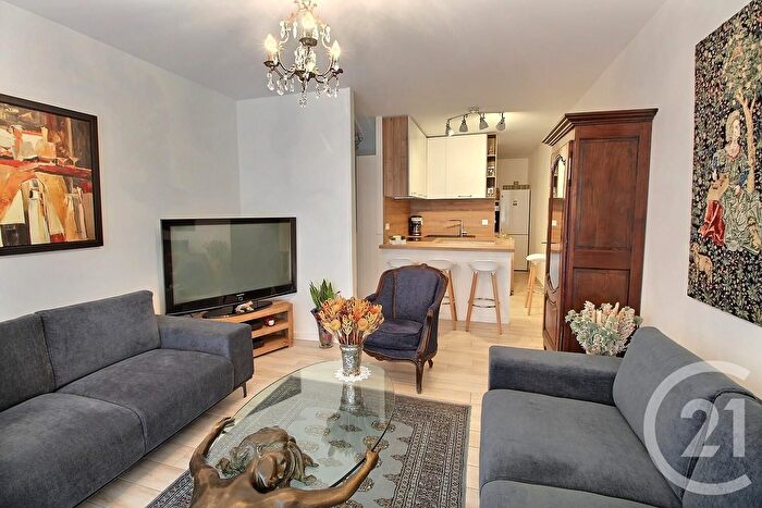 Appartement à vendre - Mérignac, Centre-ville - 4 pièces - 3 chambres