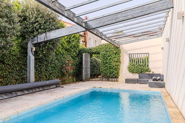 Maison à louer - Caudéran, Bordeaux - 5 pièces - 4 chambres