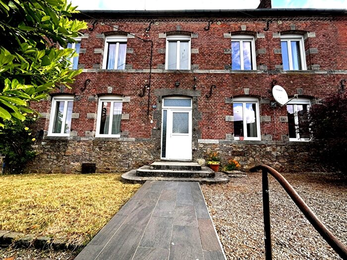 Maison à vendre - Anor - 8 pièces - 5 chambres