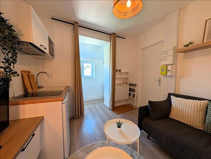 Moulins, Lille : Appartement 1 pièce à louer