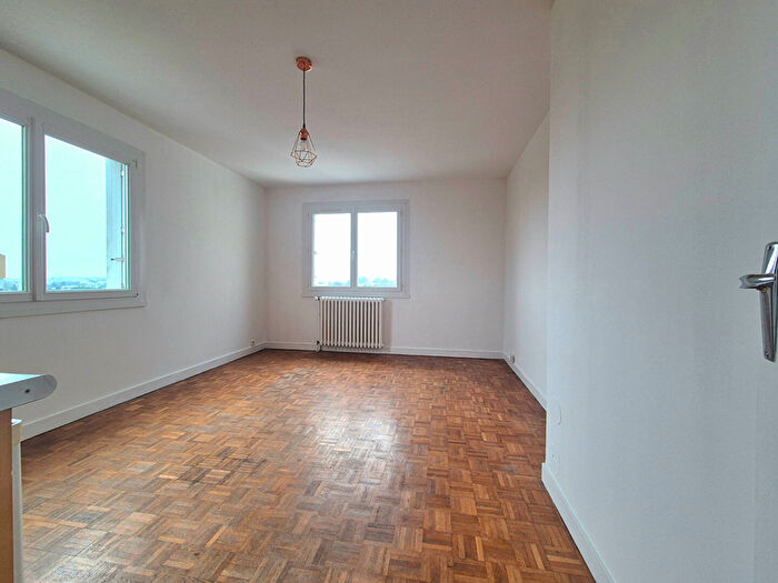 Appartement 2 pièces à louer à Nantes, Zola, Dervallières