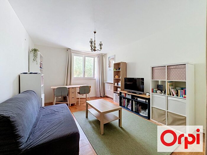 Appartement 3 pièces à vendre - Châtillon, Conservatoire