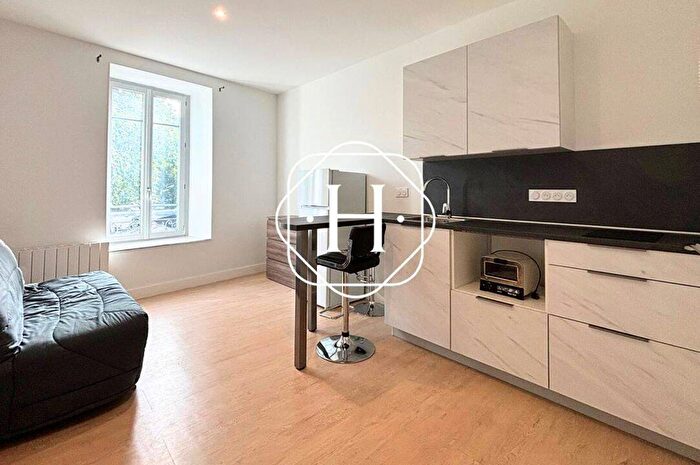 Appartement à louer - Bourg-en-Bresse - 1 pièce