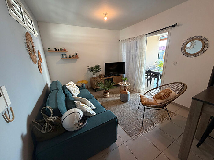 Appartement à vendre - Saint-Denis, Centre-ville - 2 pièces - 1 chambre