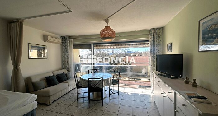 Appartement à vendre - Le Lavandou, Centre-ville, Plage du Lavandou, Pointe Pilon - 1 pièce