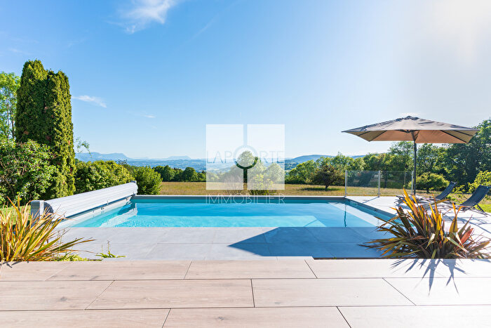 Maison 7 pièces à vendre à Saint-Martin-Bellevue