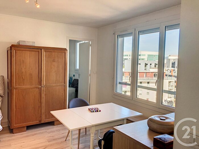 Appartement 1 pièce à louer à Orléans, Dunois, Châteaudun