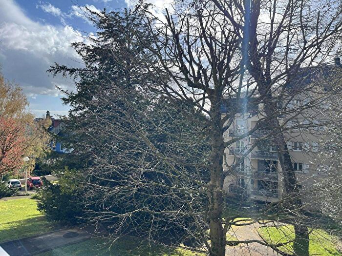 Appartement à louer - Bollée-Sainte Croix-Jardin des Plantes, Le Mans - 4 pièces - 2 chambres