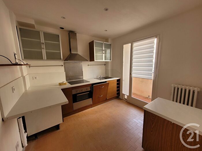 Appartement à louer - Toulon, Saint-Roch - 2 pièces - 1 chambre