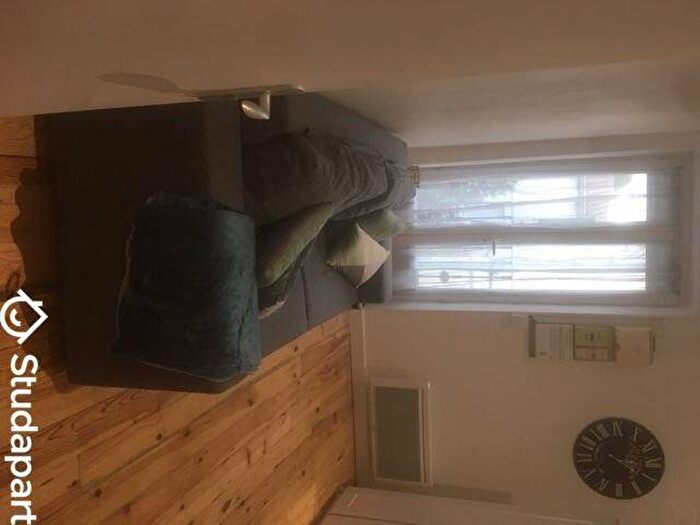 Appartement à louer - Nansouty, Saint Genès, Bordeaux - 1 pièce