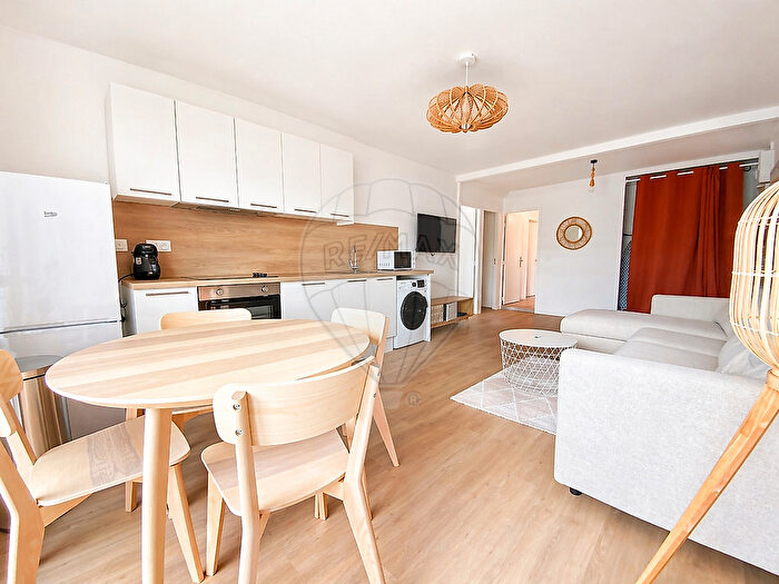 Appartement 5 pièces à louer - Pessac, Le Monteil