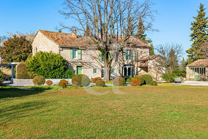 Maison à vendre - Vaison-la-Romaine - 9 pièces - 6 chambres
