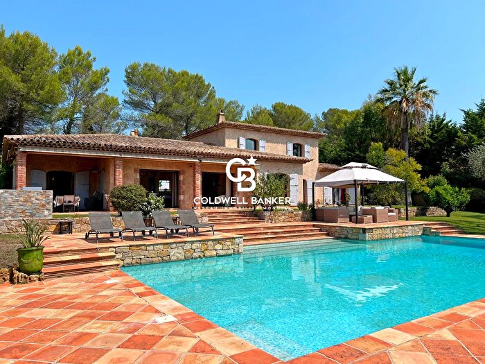 Maison à vendre - Mouans-Sartoux - 9 pièces - 6 chambres