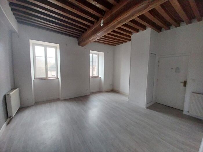 Appartement à louer - La Roche-en-Brenil - 4 pièces - 1 chambre