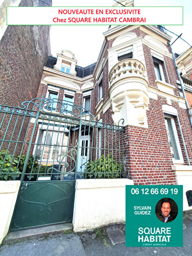 Maison à vendre - Cambrai, Centre-Ville, Gare - 10 pièces - 7 chambres