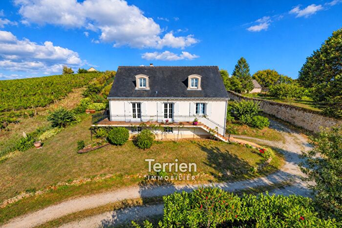 Maison à vendre - Saint-Lambert-du-Lattay - 10 pièces - 6 chambres