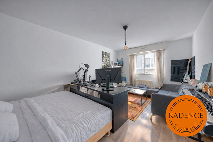 Quartiers Ouest, Arsenal, Redon - Appartement 1 pièce à vendre
