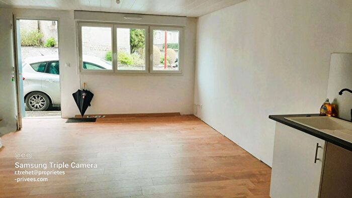 Maisons à vendre et appartements à louer - 1