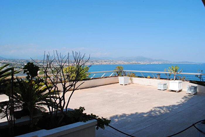 Appartement 6 pièces à Villeneuve-Loubet, Plage, à vendre