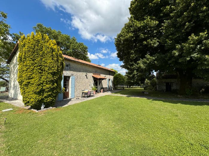Bellon : Maison 7 pièces à vendre