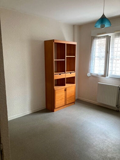 Appartement à louer - Quartiers Centre, Saint-Hélier, Gare - 1 pièce