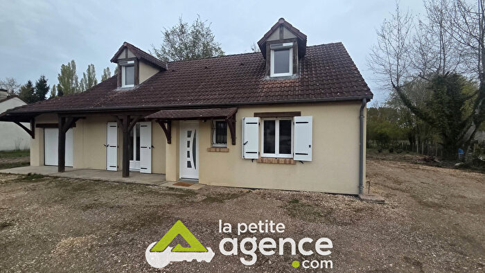 Maison à vendre - Foëcy - 4 pièces - 3 chambres