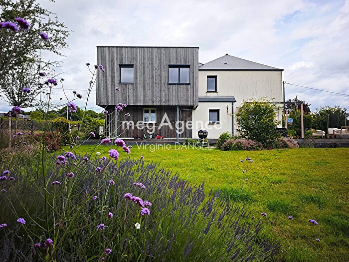 Maison 7 pièces à Missiriac, à vendre