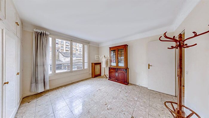 Appartement 4 pièces à Paris 16ème, Porte de Saint-Cloud, Auteuil-Sud, à vendre