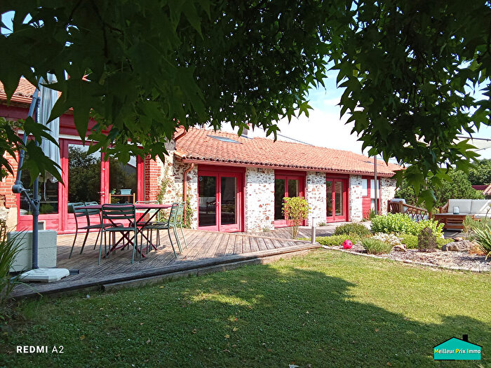 La Limouzinière : Maison 9 pièces à vendre