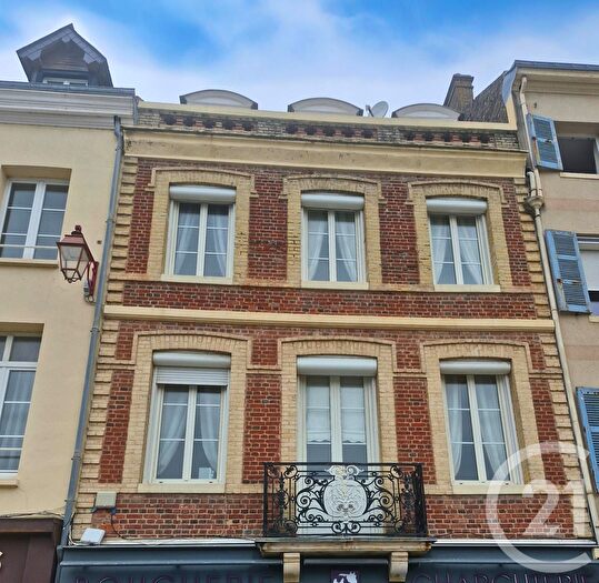 Maison à vendre - Saint-Valery-en-Caux - 8 pièces - 4 chambres