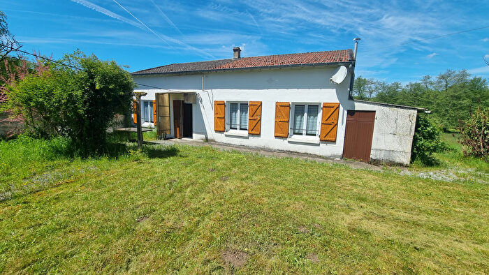 Maison à vendre - Bosmoreau-les-Mines - 2 pièces - 1 chambre