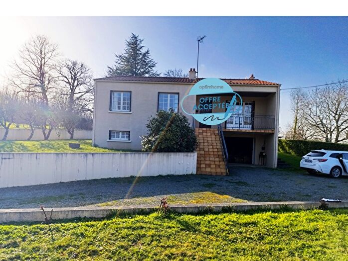 Maison 6 pièces à vendre à La Caillère-Saint-Hilaire
