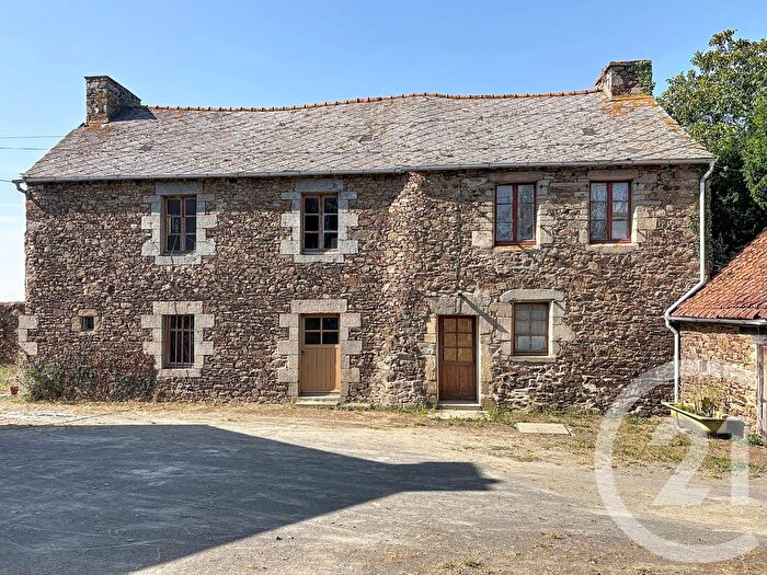 Lamballe, Le Plessis, Saint-Lazare, La Corne du Cerf, Grand Châlet : Maison 7 pièces à vendre