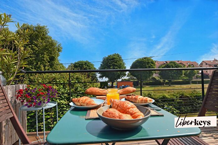 Appartement à vendre - Publier - 4 pièces - 3 chambres