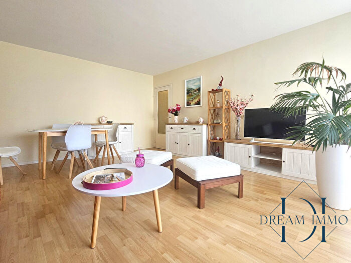 Appartement à vendre - Vernon, Bizy, Parc, Eglantiers - 2 pièces - 1 chambre