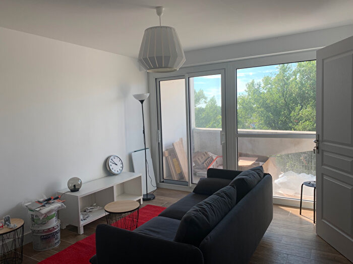 Appartement à louer - Pessac, Compostelle, La Paillère - 3 pièces - 2 chambres