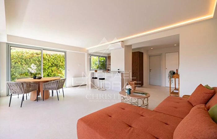 Appartement à vendre - Villefranche-sur-Mer - 3 pièces - 2 chambres