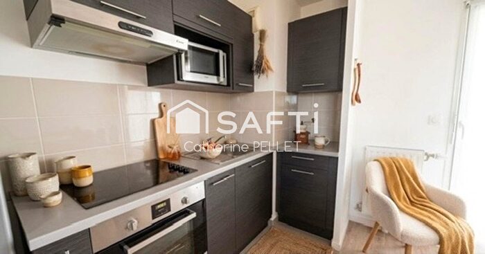 Appartement 2 pièces à Vitry-sur-Seine, Stalingrad, à vendre