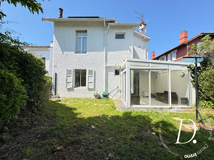 Maison à vendre - Pau, Dufau, Tourasse - 6 pièces - 5 chambres