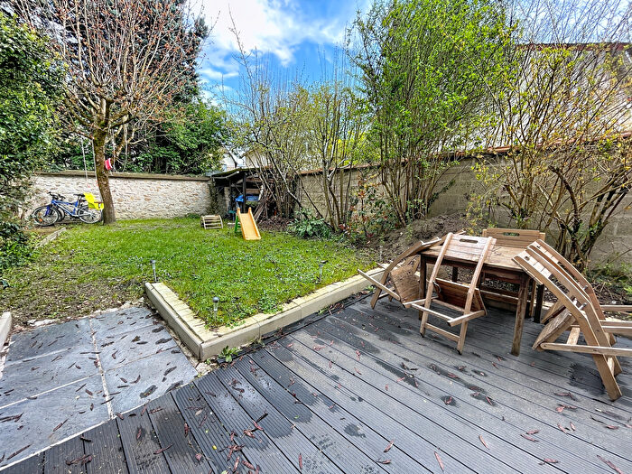 Maison à vendre - Melun - 6 pièces - 4 chambres