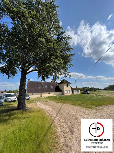 Maison à vendre - Saint-Benoît-sur-Loire - 15 pièces - 10 chambres