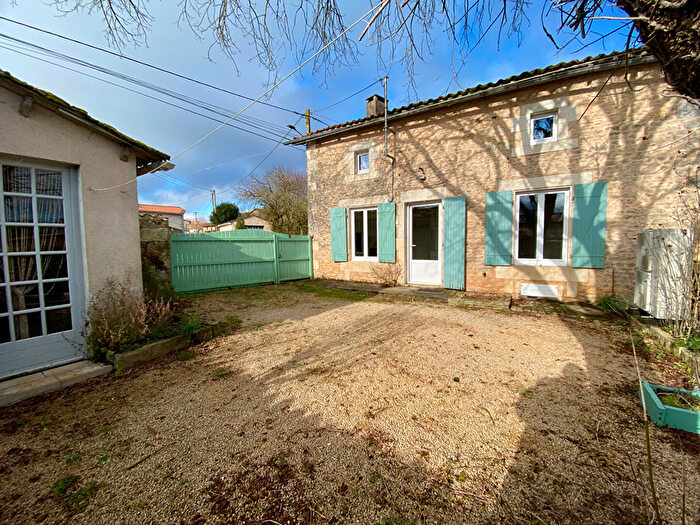Voulon : Maison 3 pièces à louer