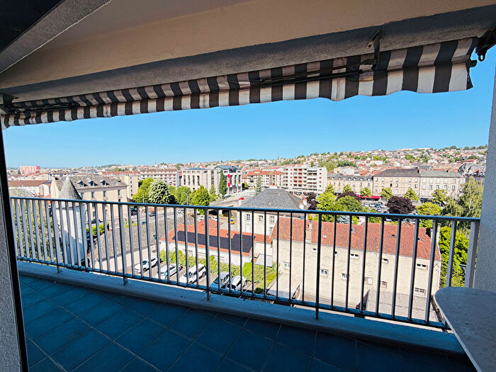 Appartement 3 pièces à vendre - Aurillac, Centre-ville