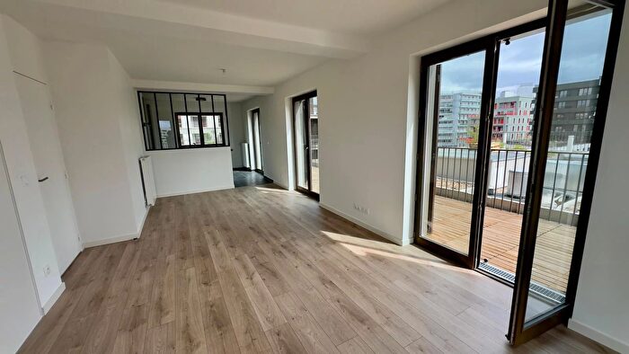 Nanterre, Parc Nord : Appartement 3 pièces à vendre
