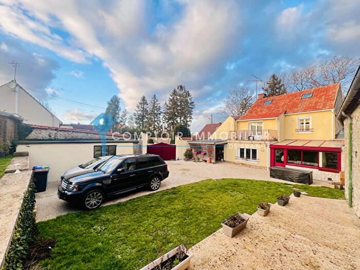 Maison à vendre - Auneau - 6 pièces - 4 chambres