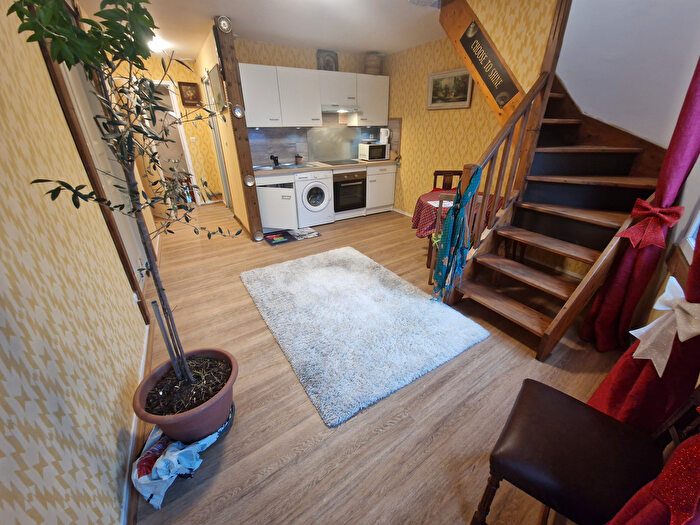 Appartement à louer - Gournay-en-Bray - 3 pièces - 2 chambres