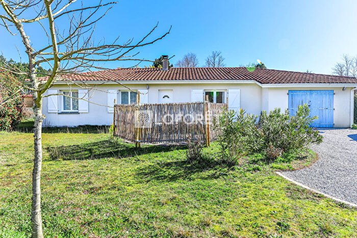 Maison à vendre - Pontenx-les-Forges - 6 pièces - 4 chambres