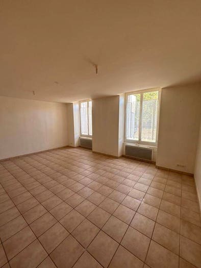 Appartement 2 pièces à louer à Neuvy-sur-Loire