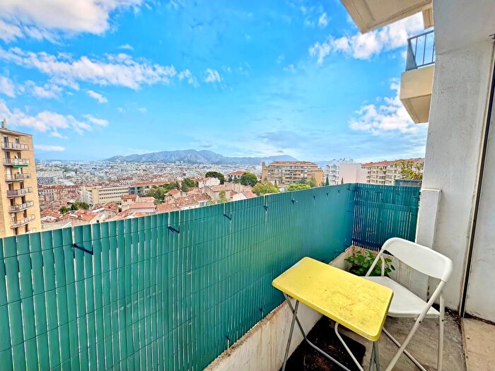 Appartement à vendre - Marseille e , Vauban - 2 pièces - 1 chambre
