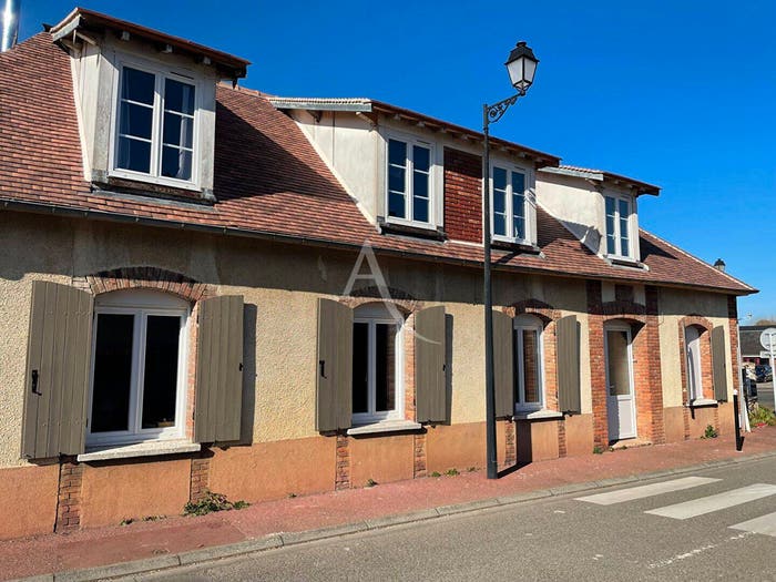 Maison 7 pièces à louer à Aulnay-sur-Iton